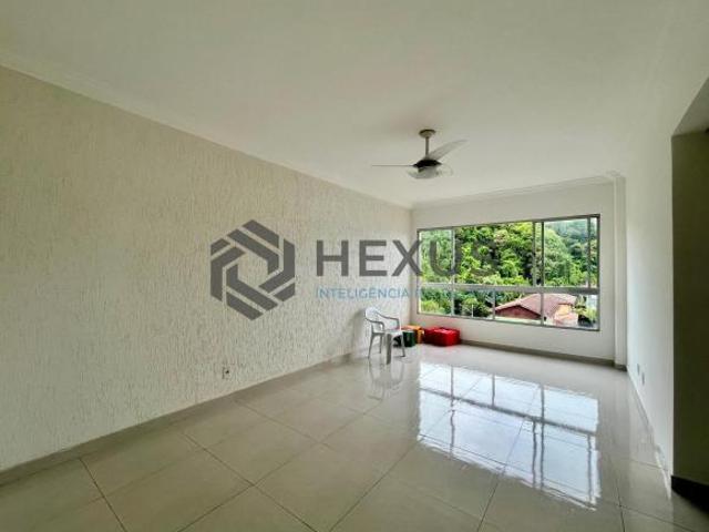 Apartamento com varanda e vista livre a venda na Praia das Asturias, Guaruja