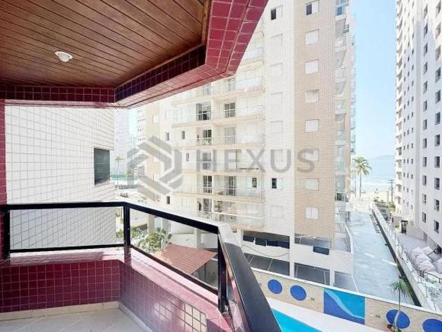 Apartamento com varanda e vista livre a venda na quadra da praia das Asturias, Guaruja