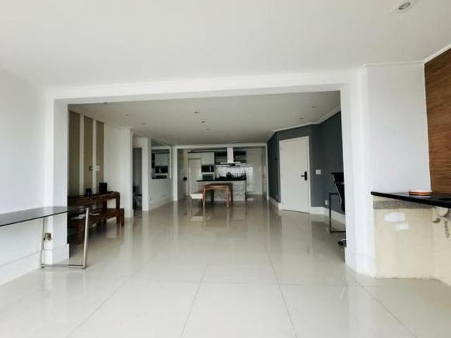 APARTAMENTO COM VARANDA GORUMET NO MELHOR DA VILA MASCOTE!