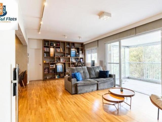 Apartamento com varanda gourmet na Vila Andrade 2 Suítes e 2 Vagas
