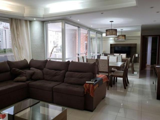 APARTAMENTO COM VARANDA GOURMET, NO MELHOR DA VILA MASCOTE !