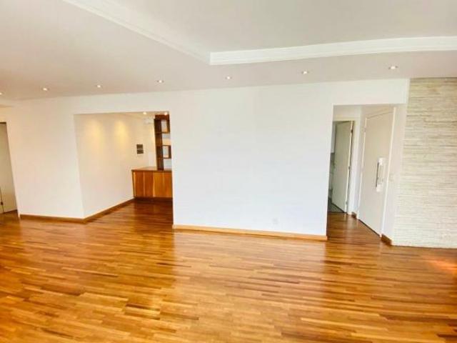 APARTAMENTO COM VARANDA GOURMET NO MELHOR DA VILA MASCOTE!