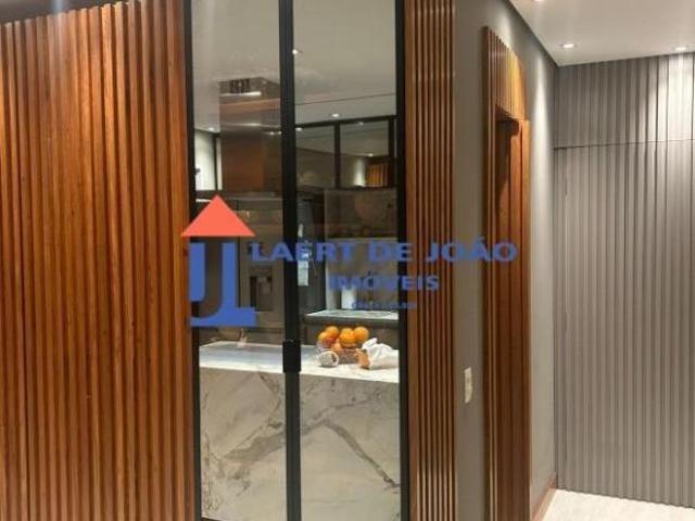 APARTAMENTO COM VARANDA GOURMET NO CAMPO BELO PARA VENDA