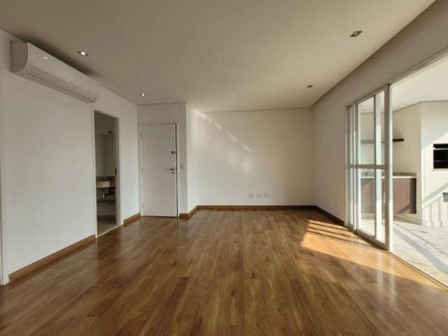 APARTAMENTO COM VARANDA GOURMET NO PÁTIO FIGUEIRA VILA MASCOTE !