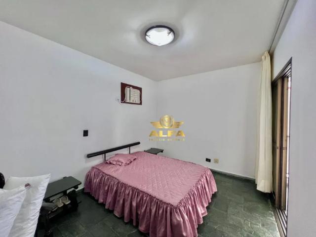 Apartamento com Varanda Gourmet a 1 Quadra do Mar à Venda na Praia das Astúrias – Guarujá