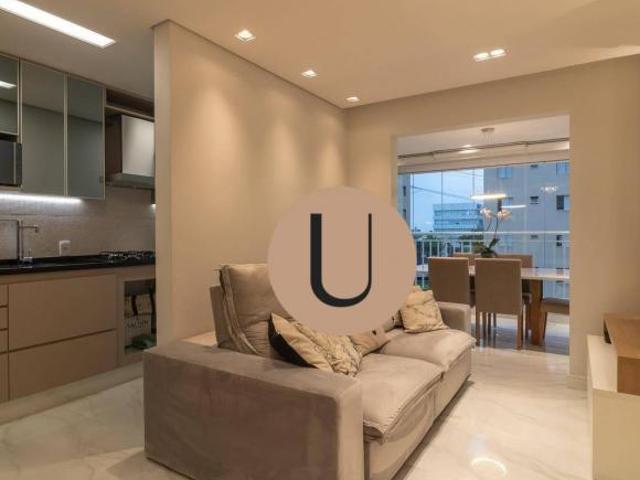 Apartamento com Varanda Gourmet e 2 Vagas – Living Moovie Lazer Completo!