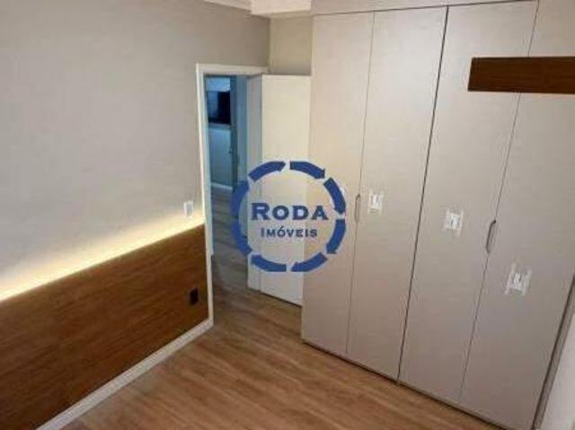 Apartamento com varanda gourmet e 2 vagas na Ponta da Praia