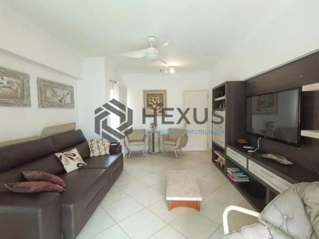 Apartamento com varanda gourmet e lazer na Enseada, Guarujá