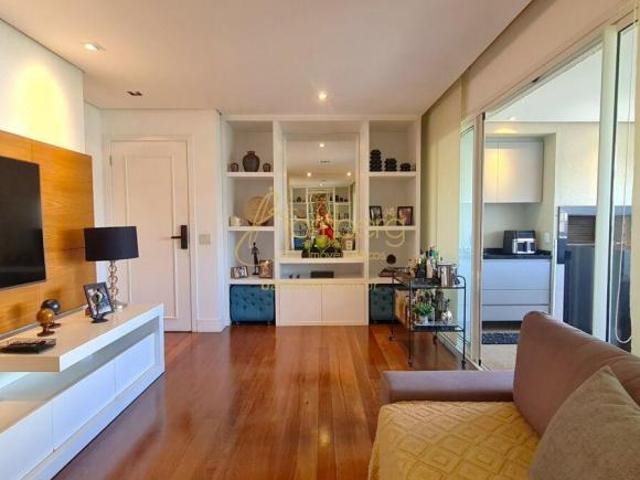 Apartamento com varanda gourmet e lazer super completo