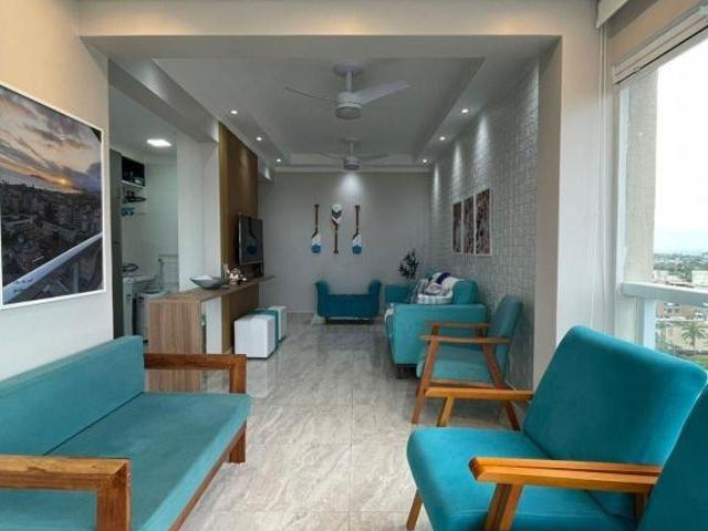Apartamento com varanda gourmet e vista para o mar à Venda na Enseada no Guar.