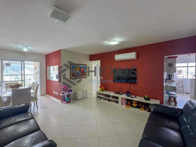 Apartamento com Varanda Gourmet e Vista para o mar na praia do Tombo, Hexus