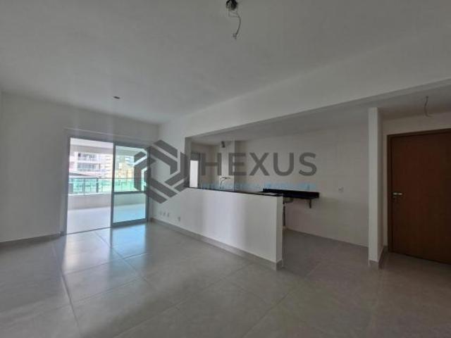 Apartamento com varanda gourmet, lazer e vista mar a uma quadra da Praia das Ast