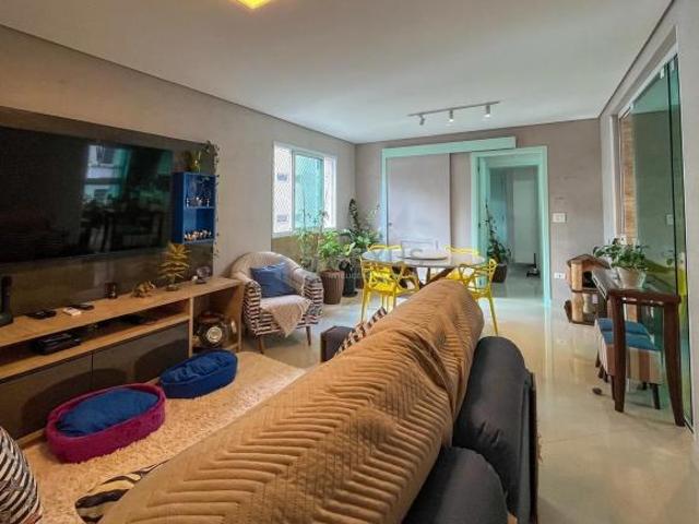 Apartamento com varanda gourmet vista mar e lazer na beira mar da praia nas Pitangueiras, Guarujá