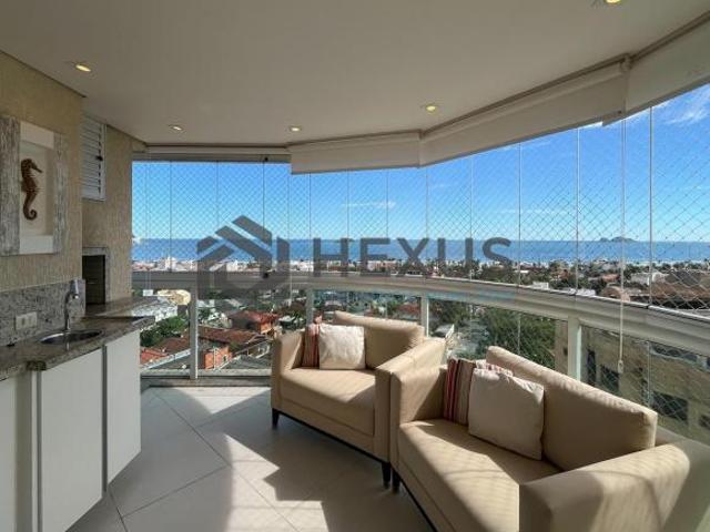 Apartamento com varanda gourmet vista mar e lazer na Praia da Enseada, Guaruja
