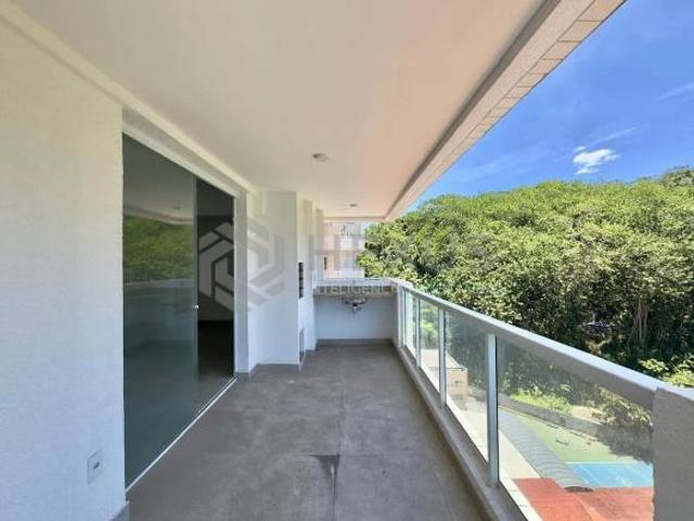 Apartamento com varanda gourmet vista mar e lazer em prédio novo a uma quadra da Praia das Asturias