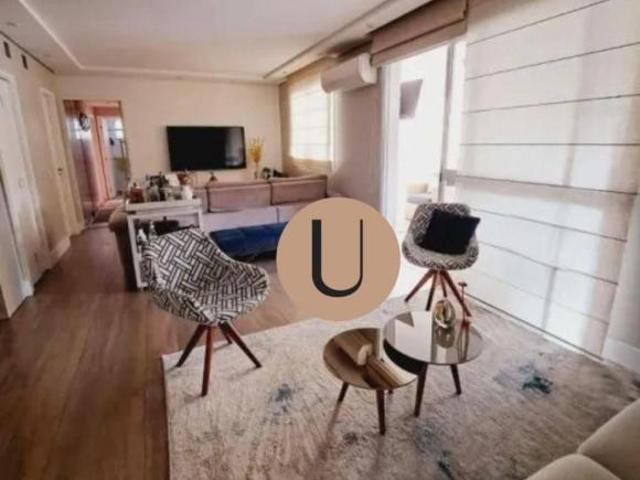 Apartamento com varanda gourmet! 3 dormitórios, 2 vagas, lazer clube! Vila Andrade!