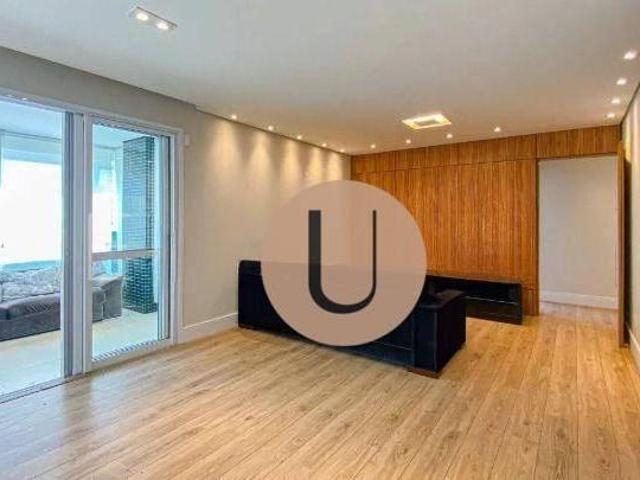 Apartamento com Varanda Gourmet