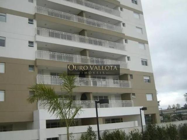 Apartamento com varanda gourmet