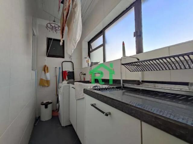 Apartamento com Varanda Gourmet, 4 Dormitórios 2 Suítes, 2 Vagas, Piscina, Praia das Pitangueiras