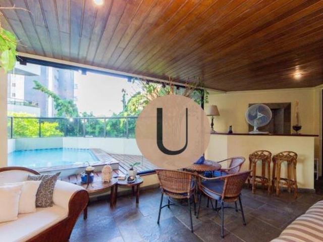 Apartamento com varanda gourmet! 4 suítes, 4 vagas, lazer! Panamby!