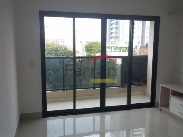 Apartamento com Varanda Metrô Jardim São Paulo