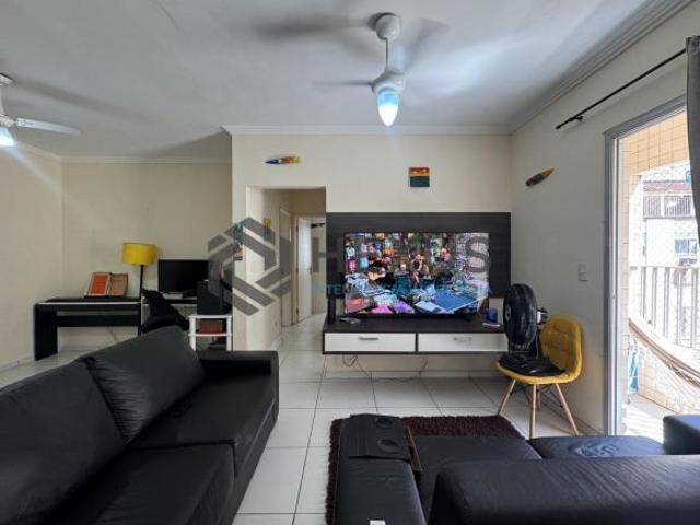 Apartamento com varanda na Praia das Asturias, Guaruja