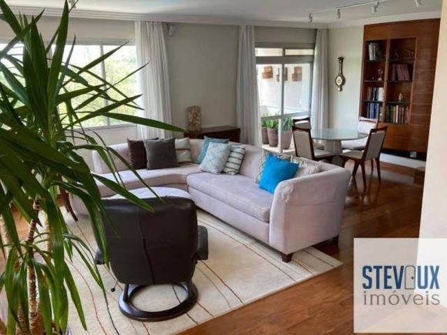 Apartamento com vista ampla para Praça e Hípica Paulista