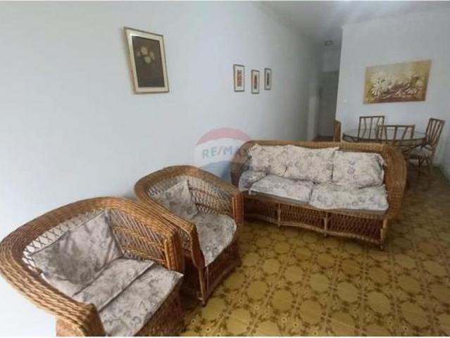 Apartamento com Vista Aberta, 2 Quartos, 3 quadras da Praia!