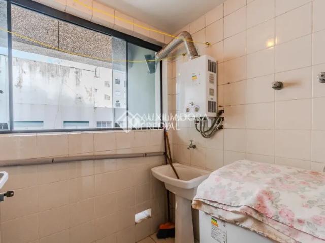Apartamento com vista guaiba! Com 2 quartos em Independência Porto Alegre RS