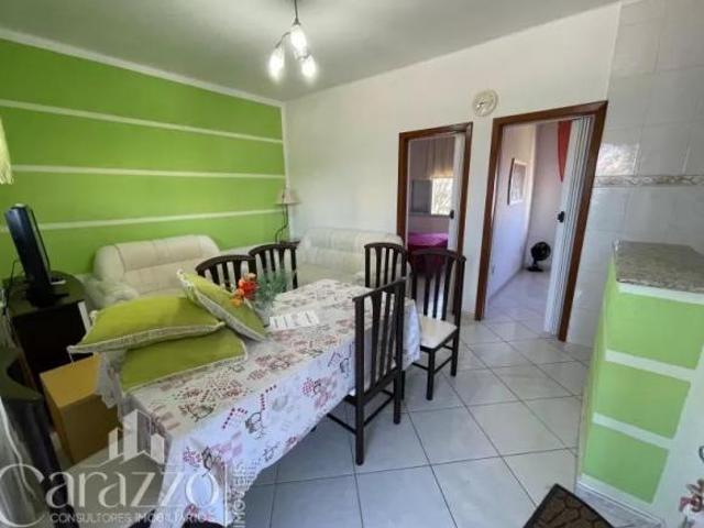 Apartamento com vista eterna para o mar