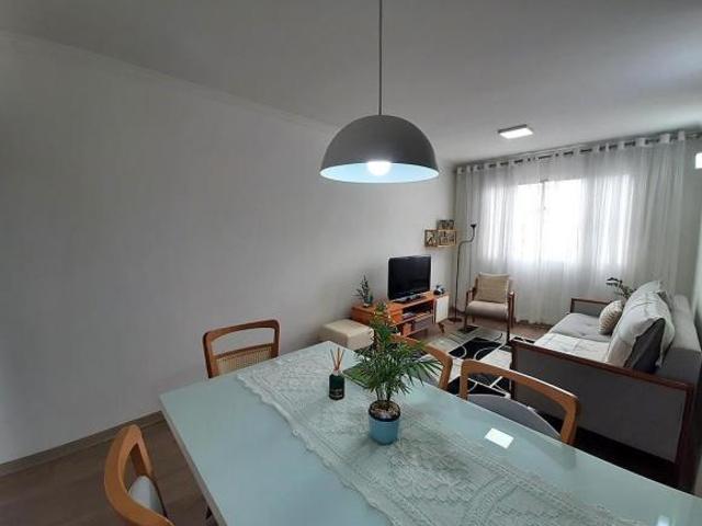 Apartamento com vista livre, andar alto. Com 3 dormitórios no Butantã