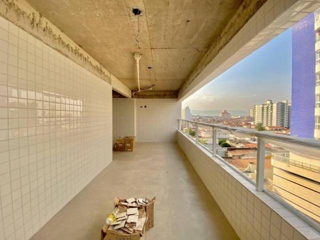 Apartamento com vista mar na Guilhermina 03Quartos