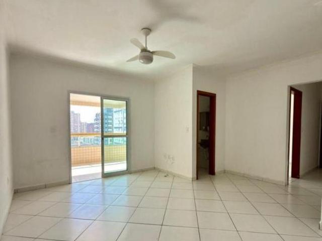 Apartamento com Vista Mar à Venda na Ocian – 2 Dormitórios, 1 Suíte, 50m da Praia – Praia Grande