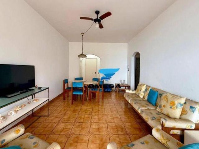 Apartamento com vista mar à venda na praia das Pitangueiras no Guarujá I Omega Imoveis