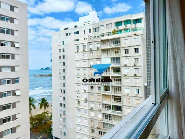 Apartamento com vista mar à venda na praia das Pitangueiras no Guarujá I Omega Imoveis
