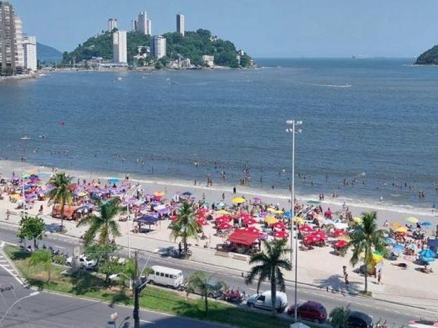 APARTAMENTO COM VISTA MAR EM SÃO VICENTE
