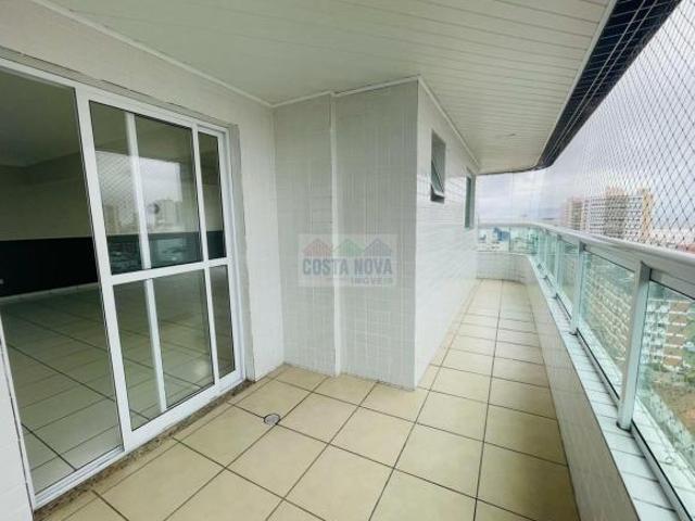 Apartamento com vista mar, 83m², 2 quartos sendo 1 suíte, 2 vagas, varanda gourmet e lazer