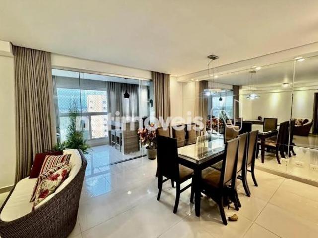 Apartamento com Vista Panorâmica no Condomínio Vila Veneto