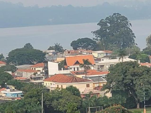 APARTAMENTO COM VISTA PARA A REPRESA, Á VENDA!