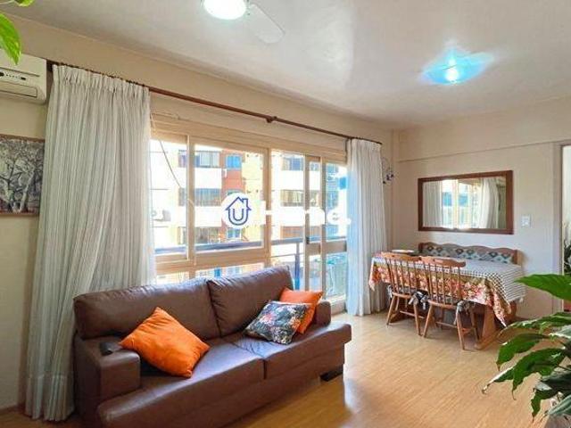 Apartamento com vista para Guaíba 2 dormitórios, 1 vaga, bairro Tristeza