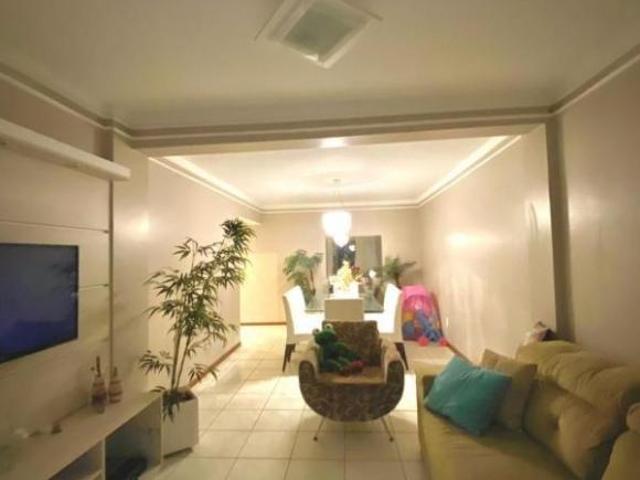 APARTAMENTO COM VISTA PARA O MAR