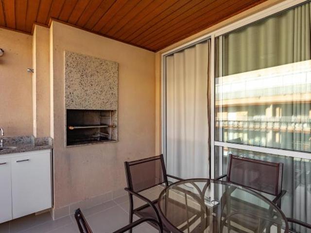 APARTAMENTO COM VISTA PARA O MAR