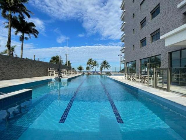 Apartamento com vista para o mar, 3 dormitórios em Bertioga