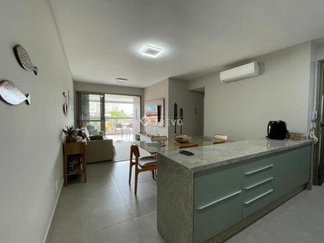 APARTAMENTO COM VISTA PARA O MAR À VENDA, 3 DORM, 3 WC, 2 VAGAS EM BERTIOGA/SP