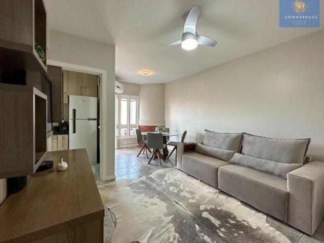 Apartamento com vista para o Mar de 2 dormitórios