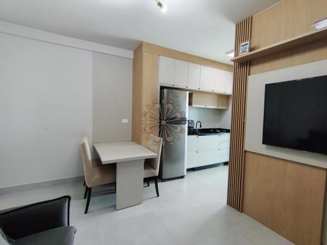 Apartamento com vista para o mar em Guaratu