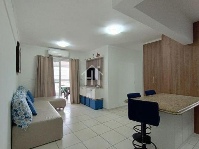 Apartamento com vista para o mar em Indaiá!