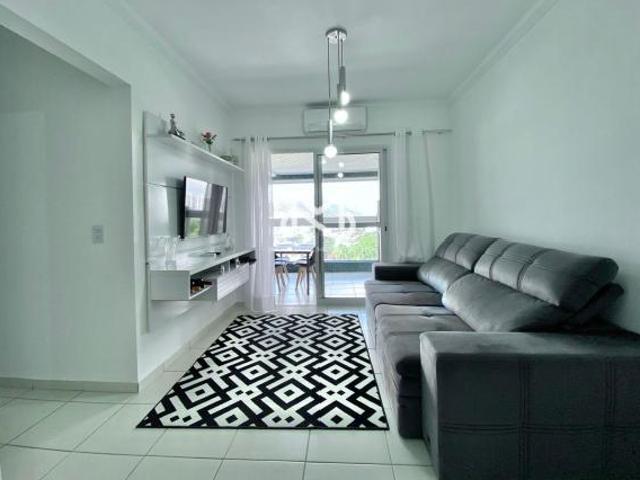 Apartamento com vista para o mar no Centro de Bertioga