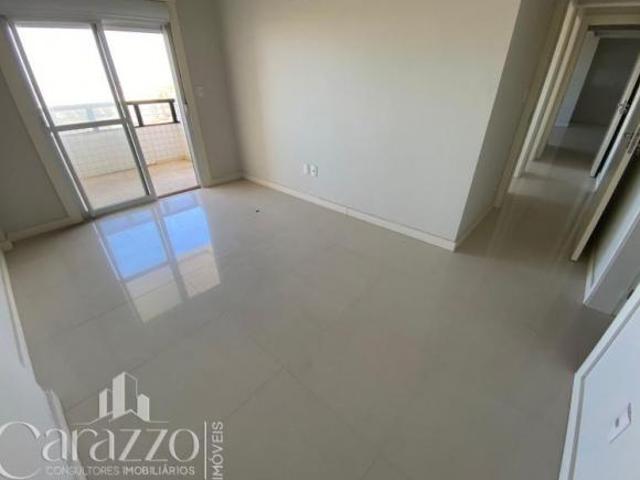 APARTAMENTO COM VISTA PARA O MAR NO CENTRO DE TRAMANDAÍ
