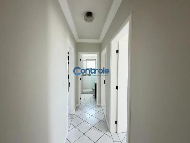 Apartamento com vista para o mar no Estreito Florianópolis